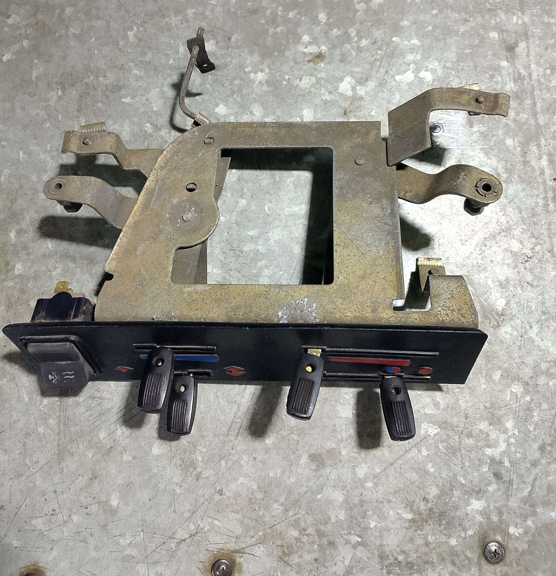 Блок управления печки/ климат - контроля ГАЗ 31029. 3102-8109060-01. Б/У