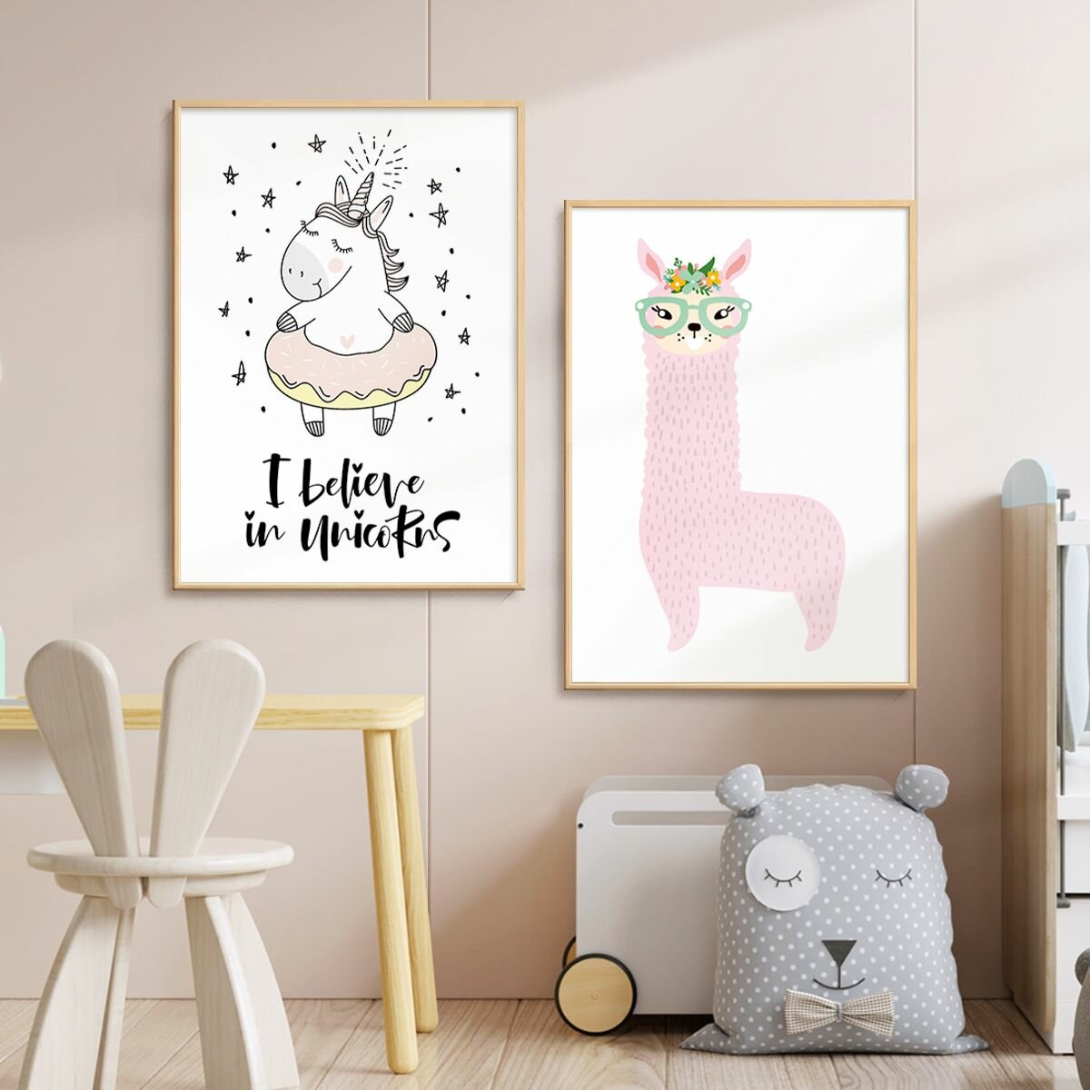 Постер 2 шт 30х40 без рамки "Единорог и лама" набор картин для интерьера