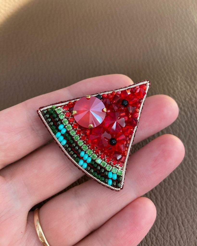 Брошь, Swarovski Zirconia