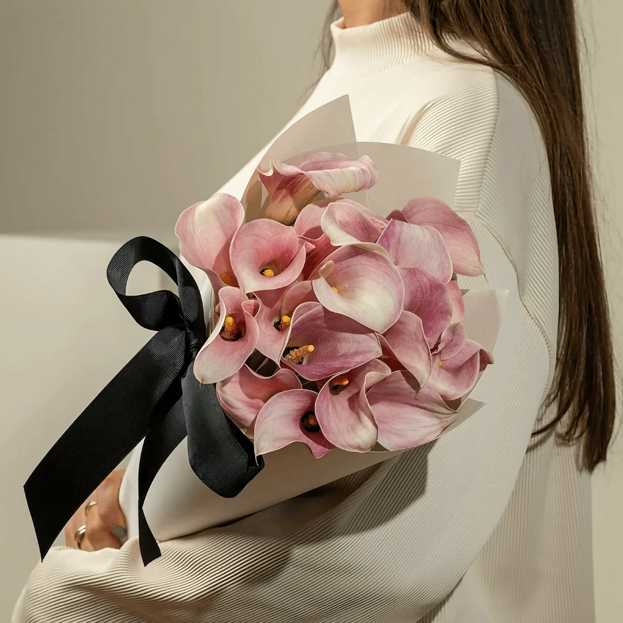 Букет из нежных розовых калл (39 стеблей)