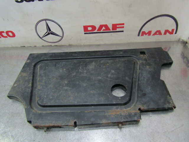 Панель нижнего спального места левая для а/м KAMAZ 5490, Mercedes Axor