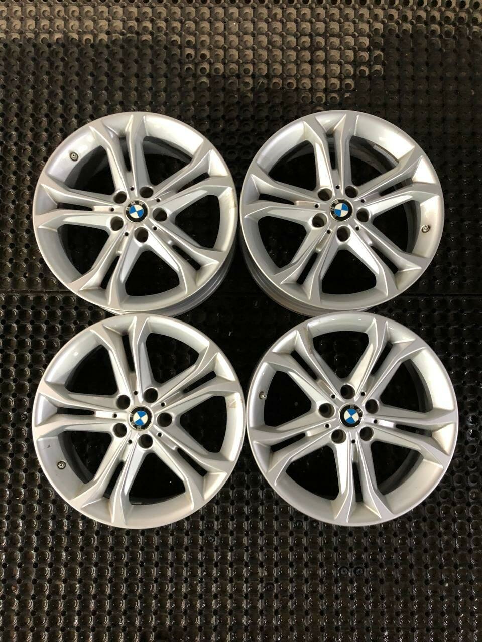 Колесные диски BMW 18x7 PCD 5x112 D66.6 ET22 (оригинал)