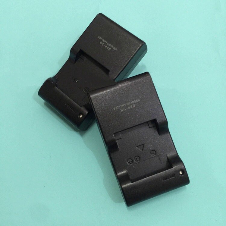 Зарядное устройство MyPads от сети для аккумуляторных батарей BC-45B для фотоаппарата Fujifilm FinePix JX600/JX650/JX700/JZ100/JZ200/JZ250/JZ300/JZ.