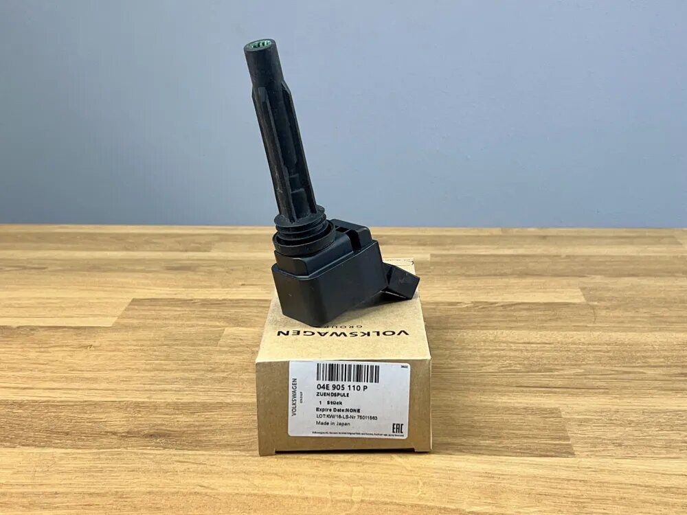 VAG (VW/Audi/Skoda/Seat) Катушка зажигания WV 04E905110P арт. 04E905110P