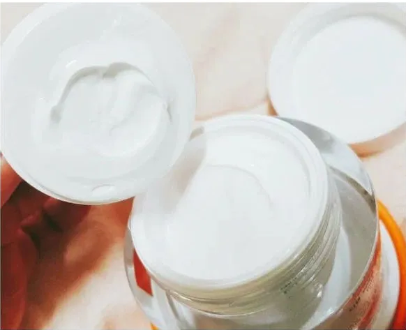 Miracle Крем для лица ночной осветляющий MIRACLE Whitening Vita Cream 50мл