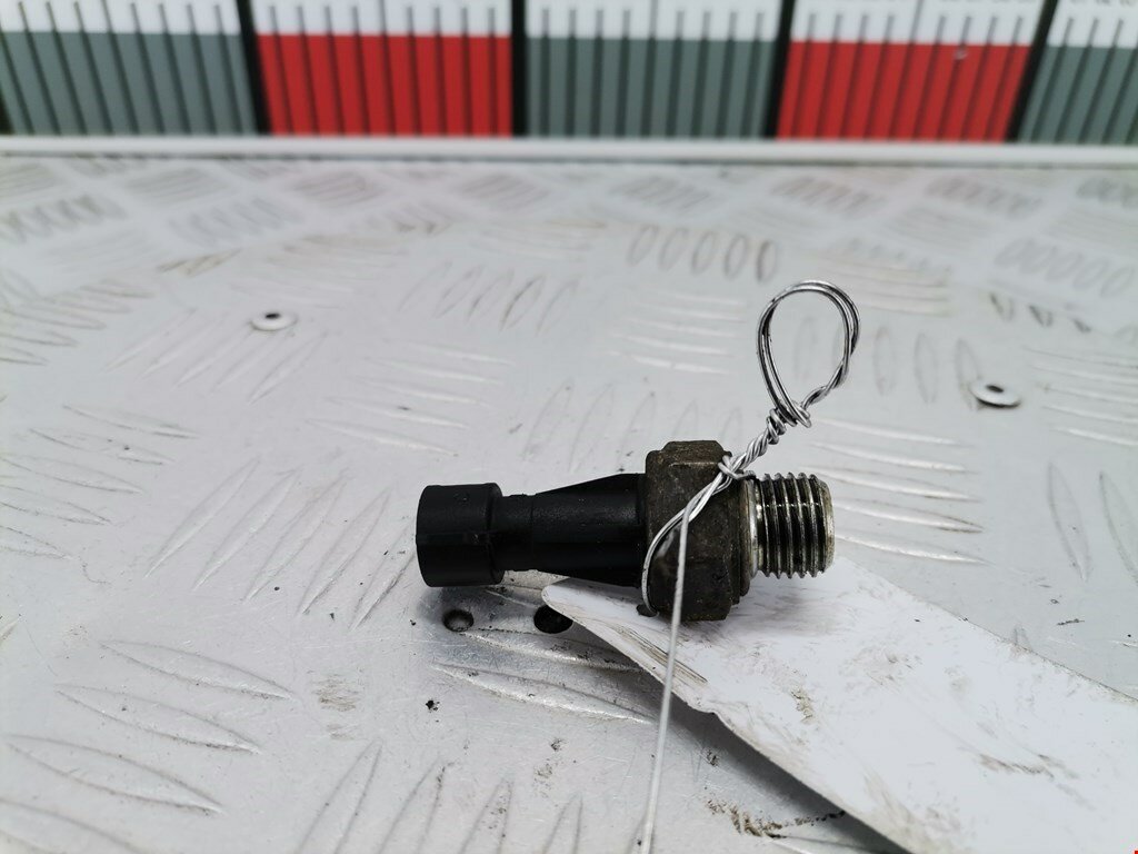 Датчик давления масла Opel Vectra C 55202374 арт. 1997710