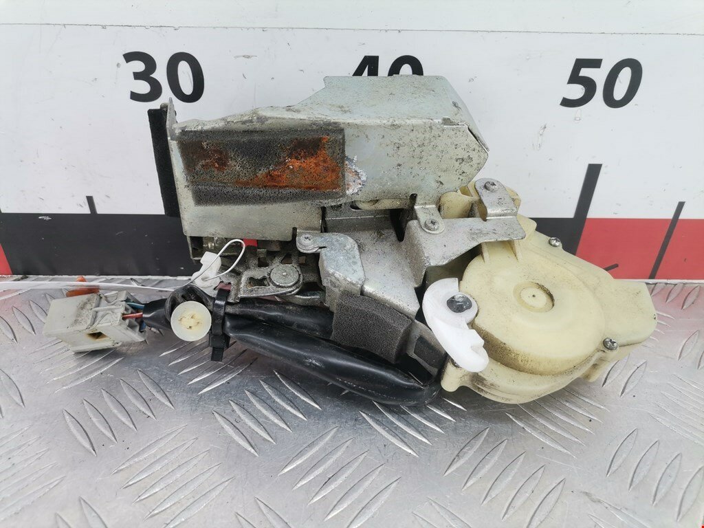 Замок двери передней левой Honda Jazz 1 72150SAAE01 арт. 1801021