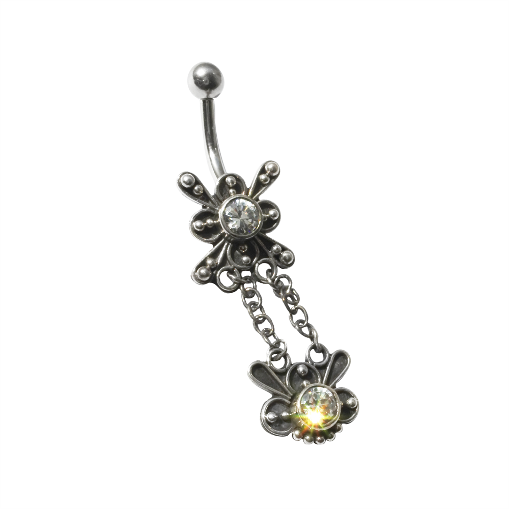 Пирсинг в пупок