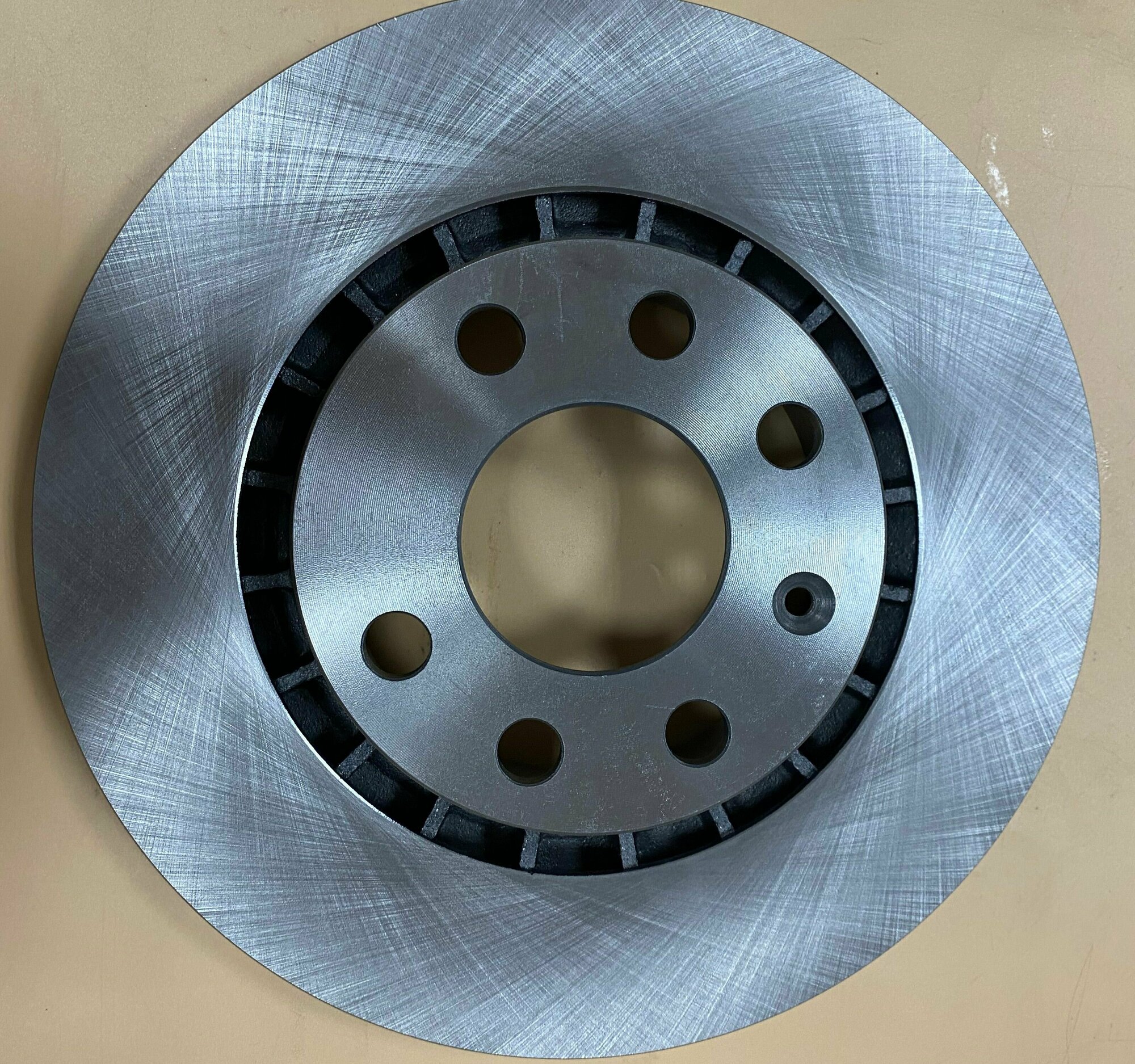 Диск переднего тормоза для DAEWOO Nexia, Espero; CHEVROLET Lanos (T100) (R14)