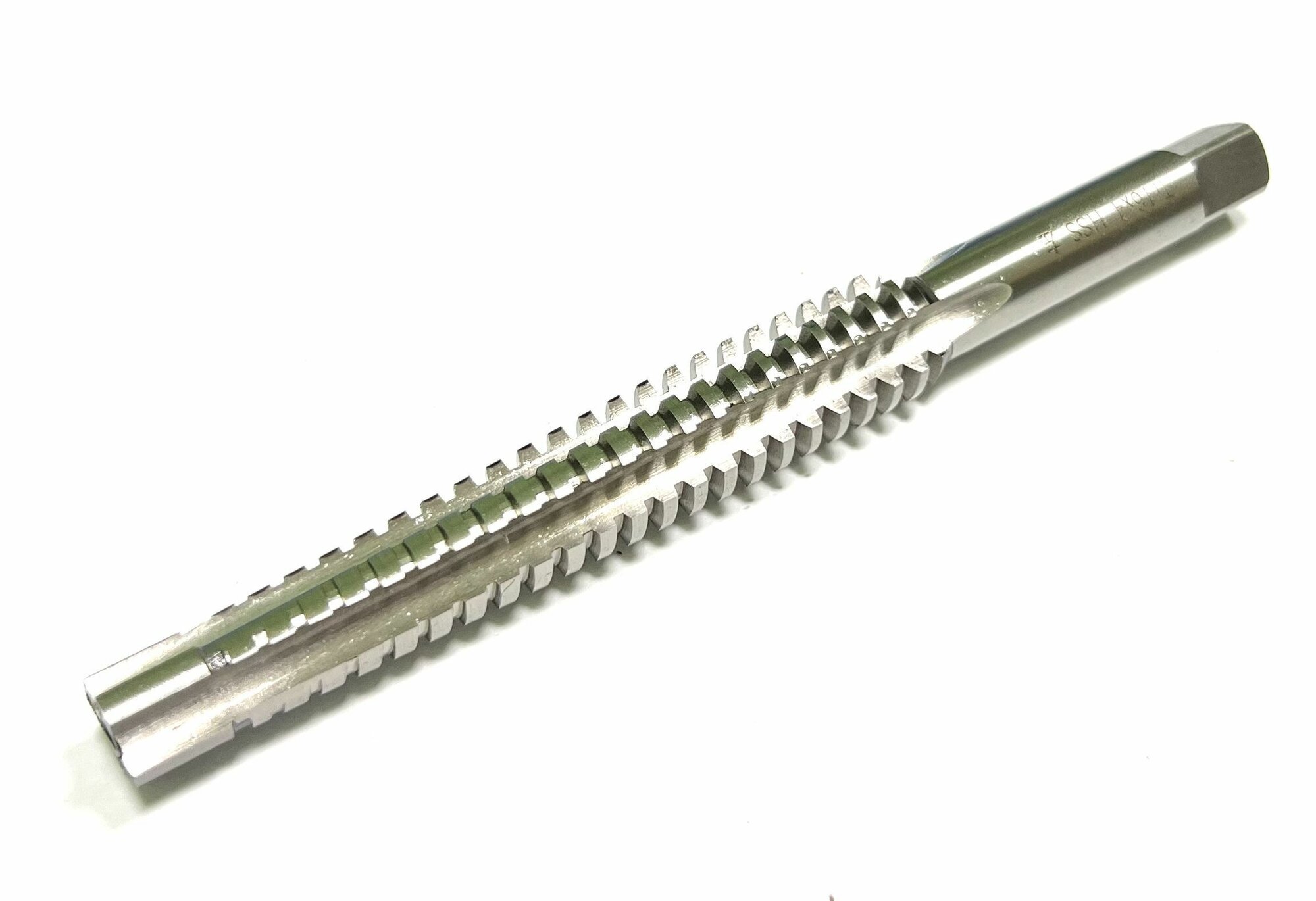 Метчик Tr 18х2 трапецеидальный м/р