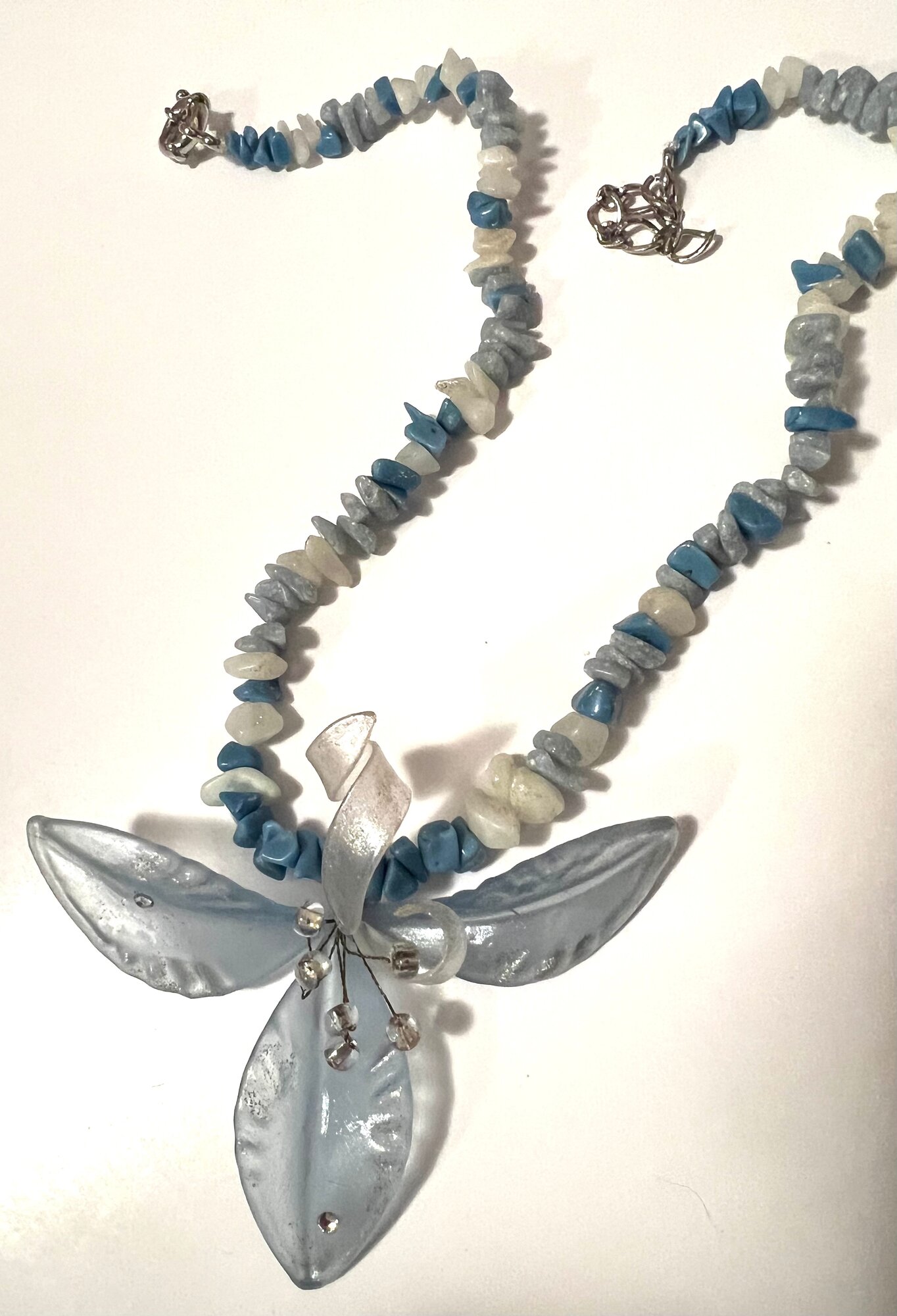 Колье, кристалл