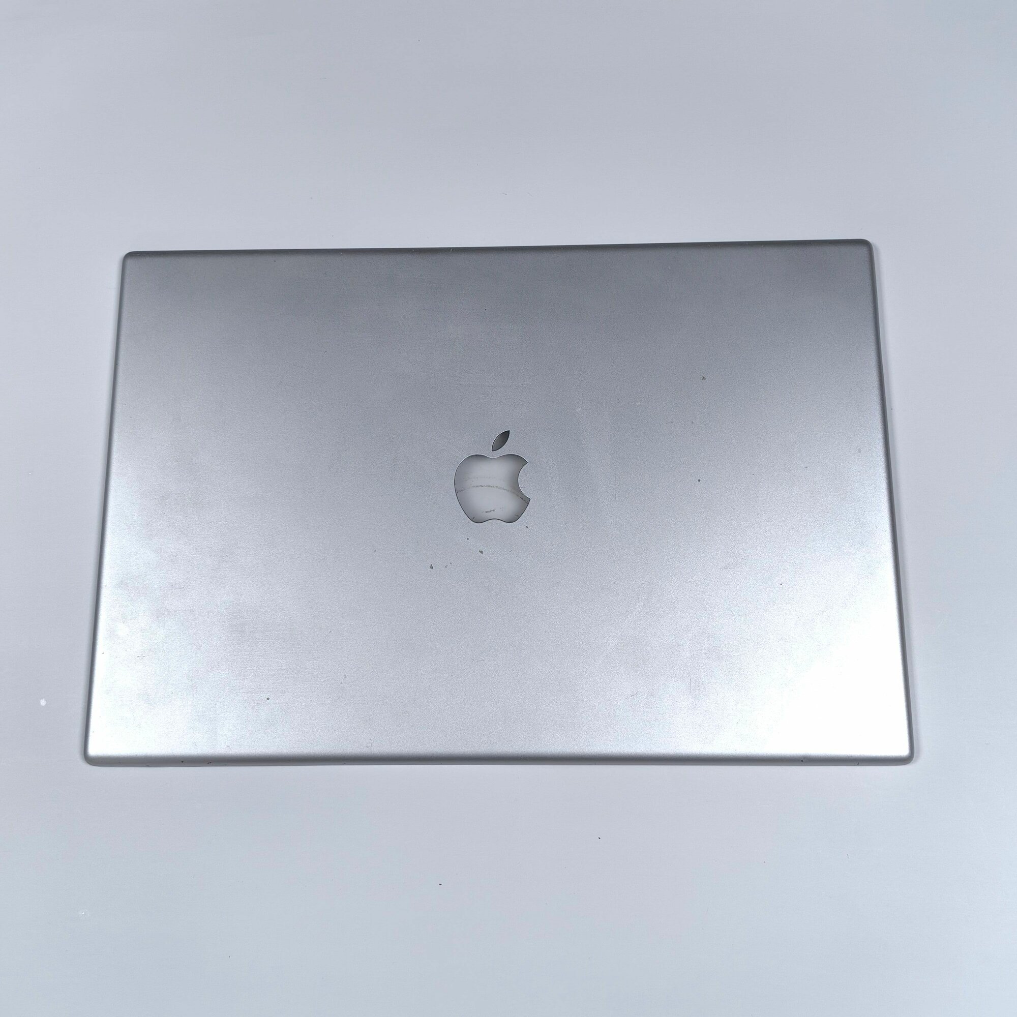 Крышка матрицы ноутбука Apple MacBook Pro A1212 17 LCD 805-7436