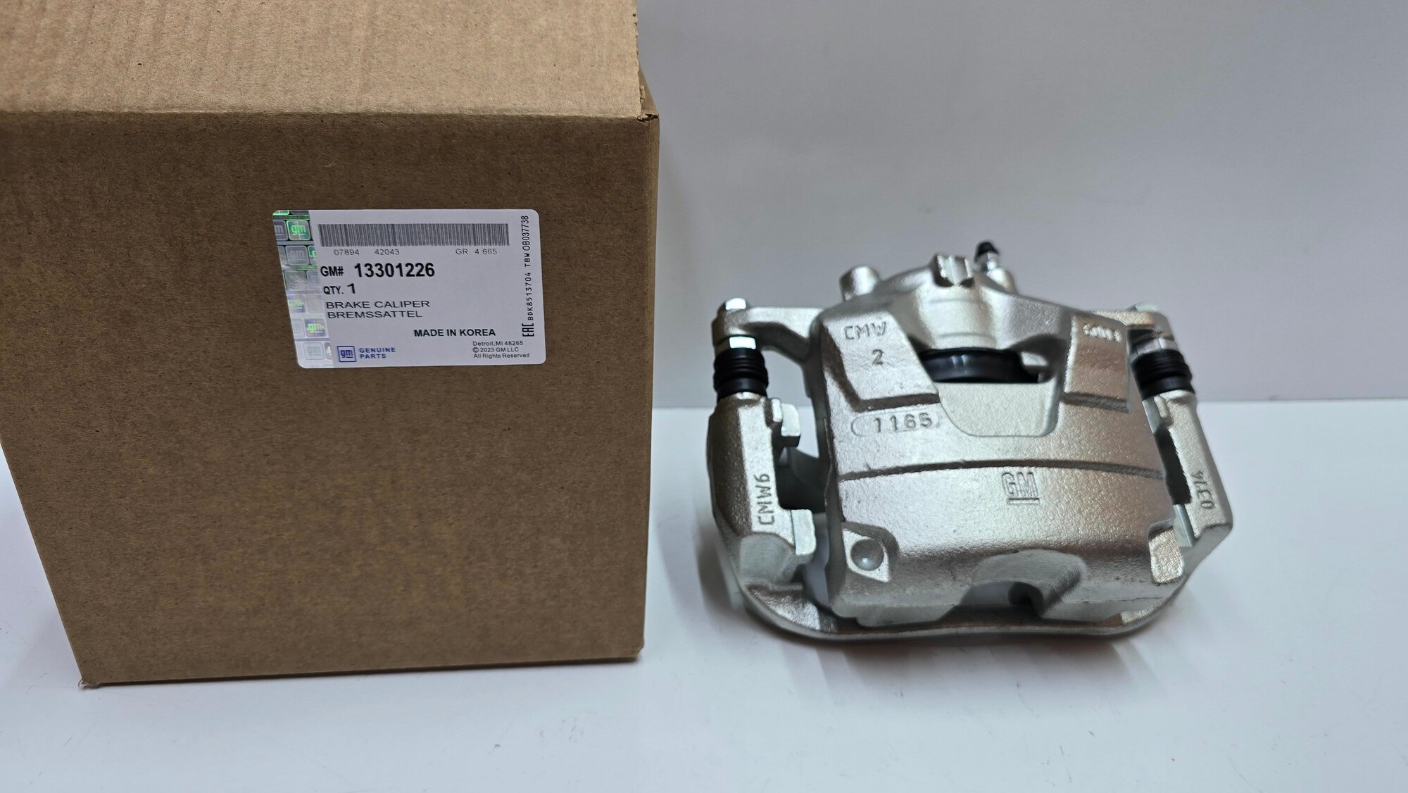 Суппорт передний левый в сборе Круз, Авео Т300, Астра J, Орландо