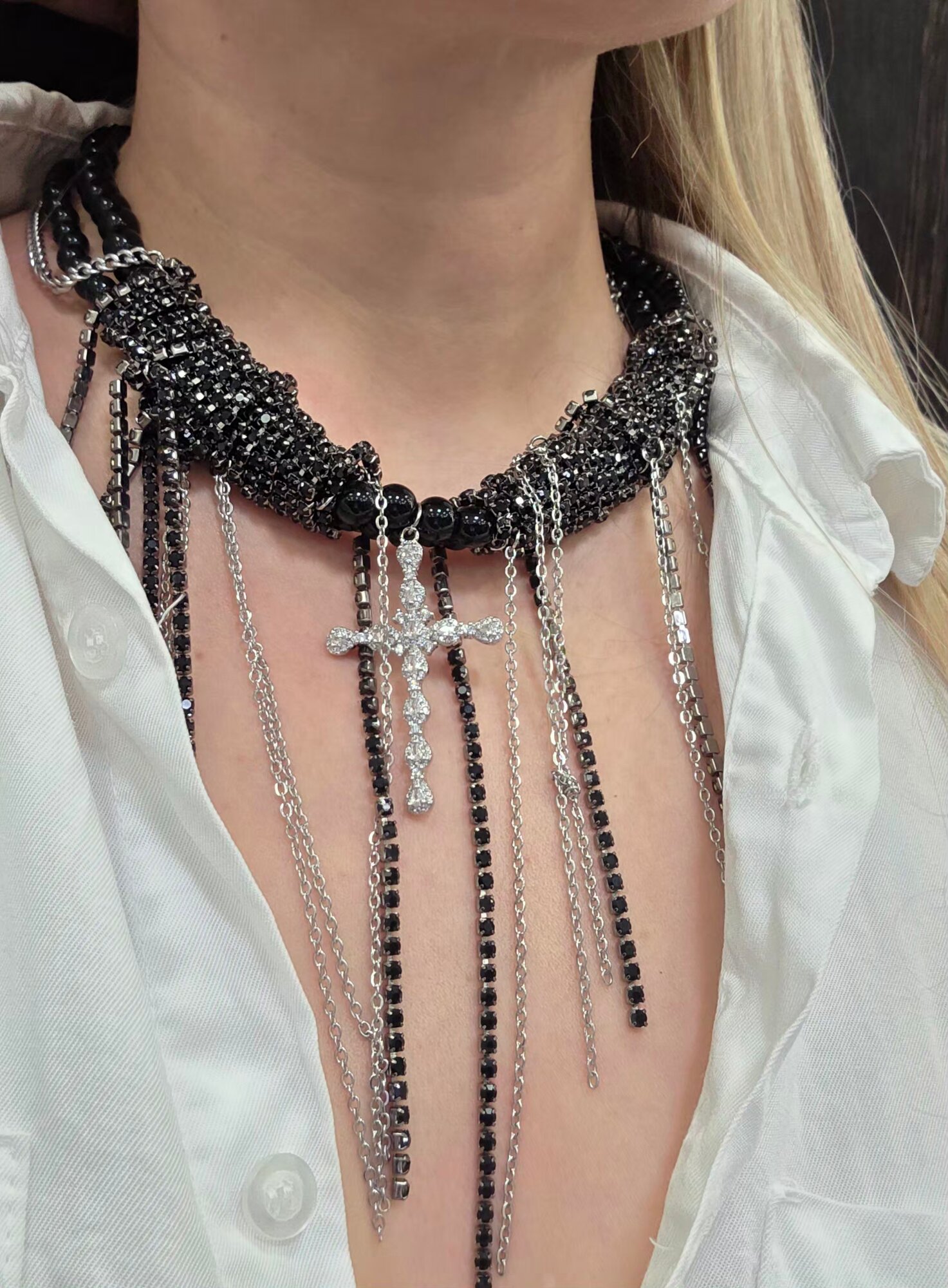 Бусы OUBI YABI, кристаллы Swarovski