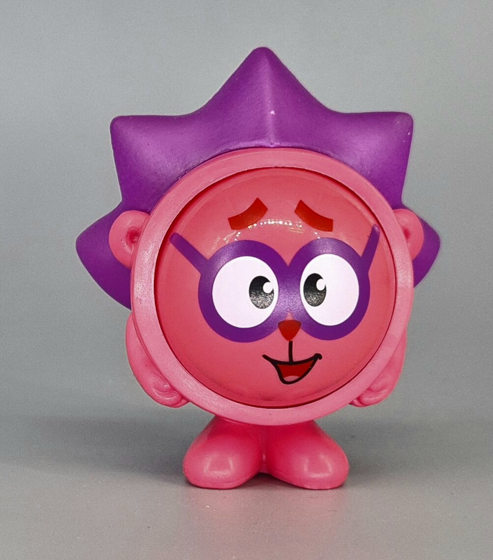 Игрушка Ежик из коллекционной серии "Смешарики". Ростикс, 2025 г