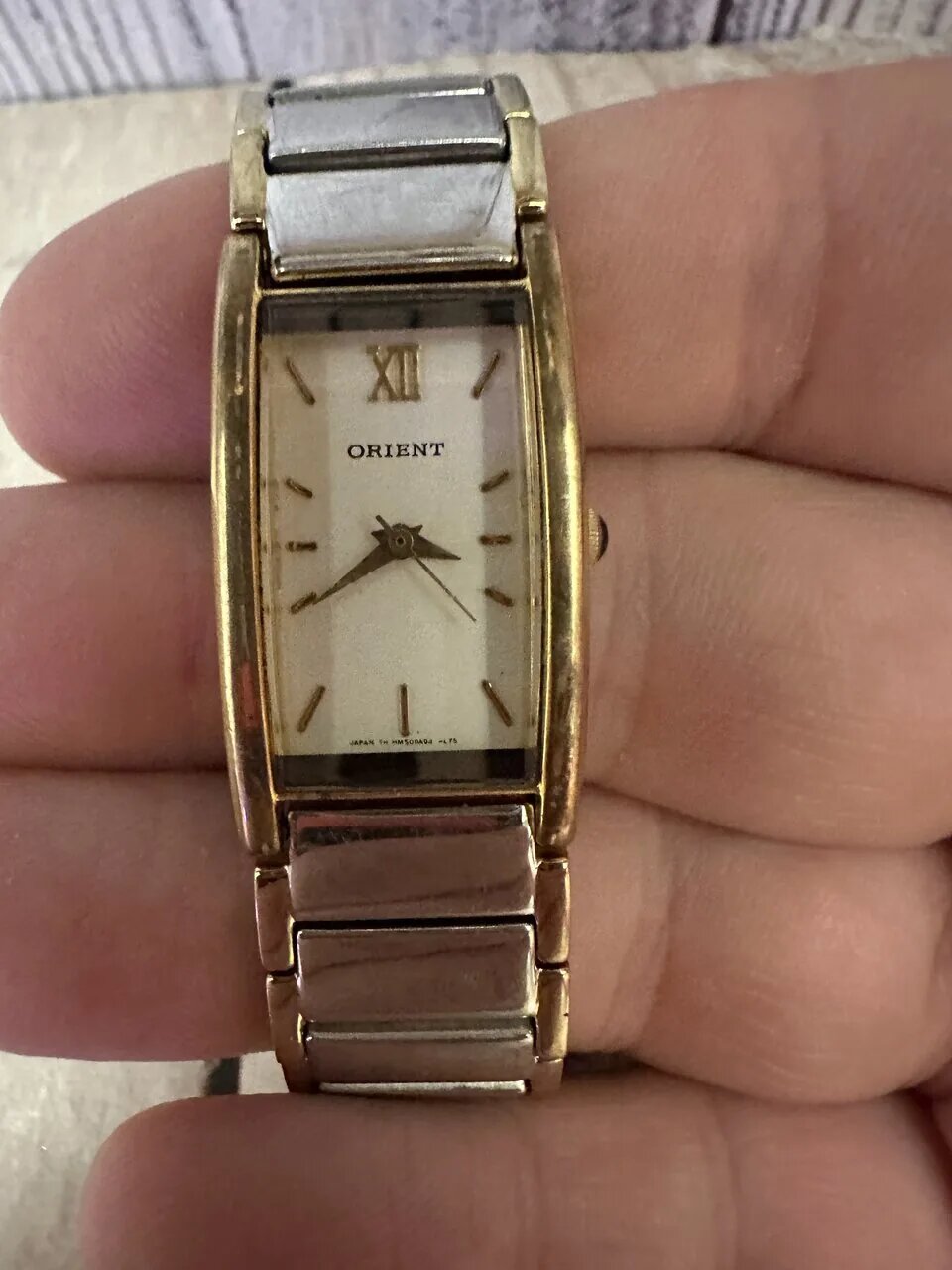 Наручные часы