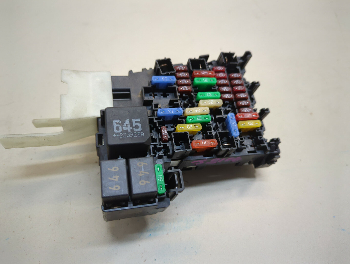 Блок предохранителей Volkswagen Tiguan Б/У