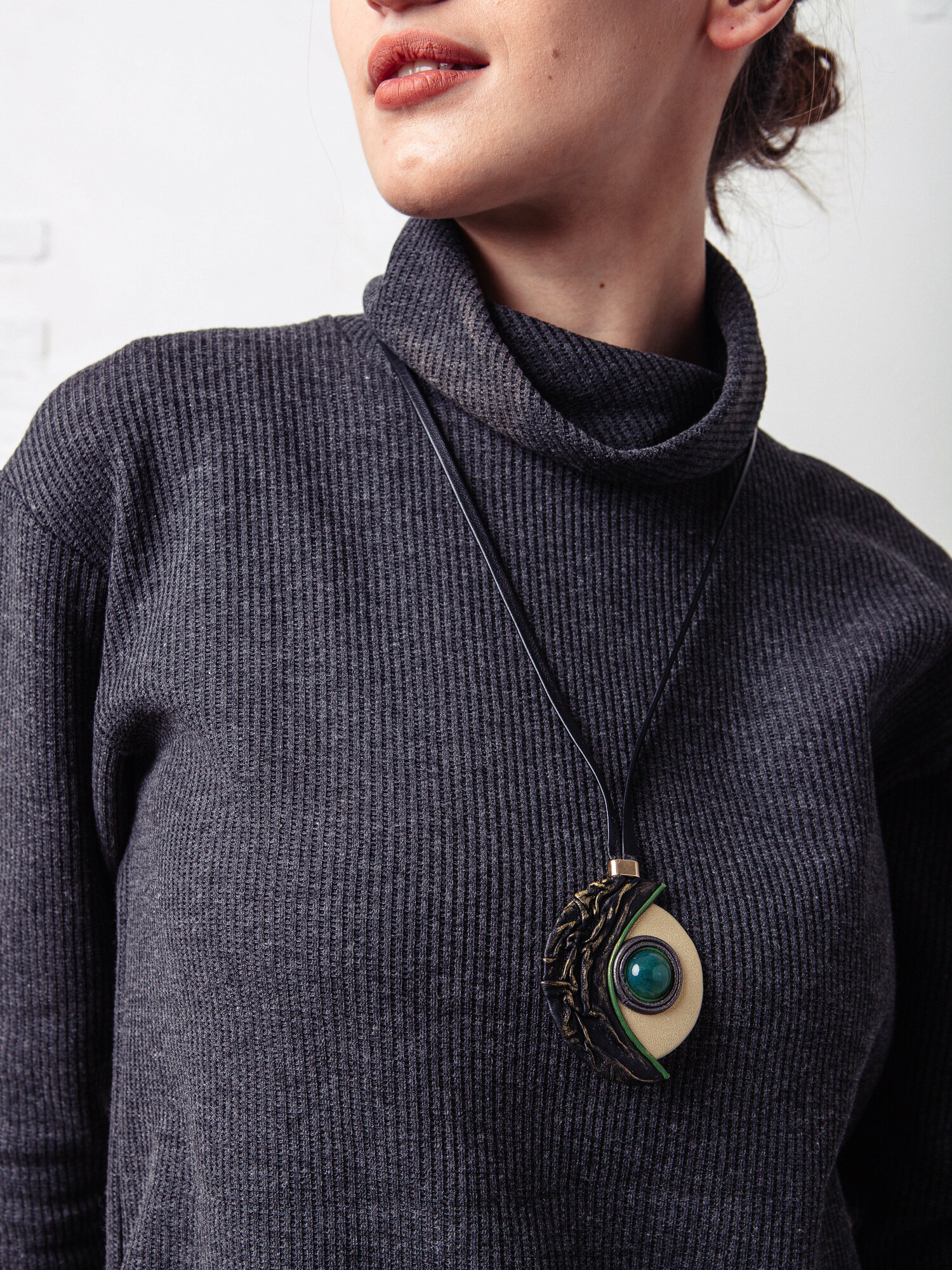 Колье, агат