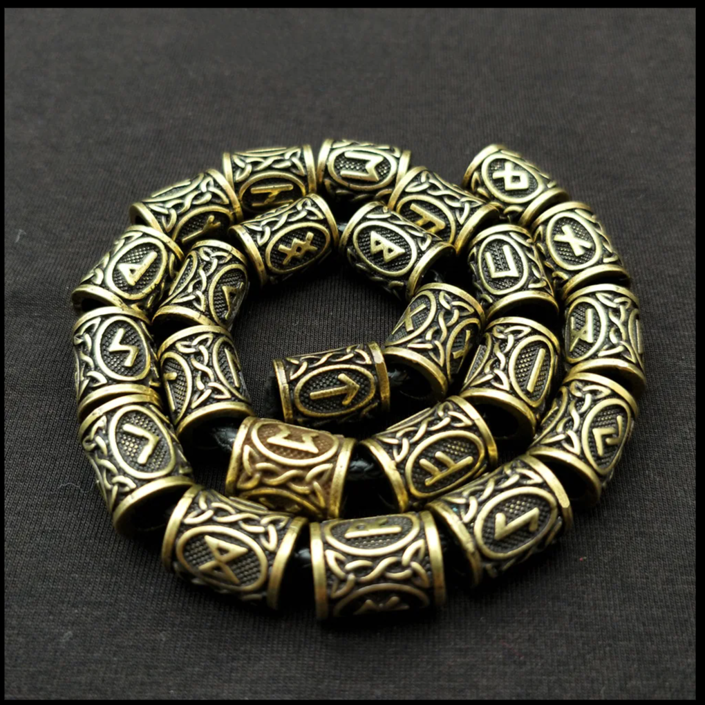 Набор бусин "Руны", металл, непрозрачные, бежевые, с буквами, 24шт