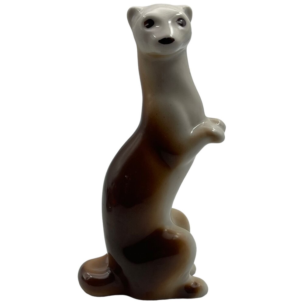 Фарфоровая статуэтка "Коричневая ласка" 1973-1991 гг. Автор Бобик Н. Ф, Полонне ЗХК, СССР