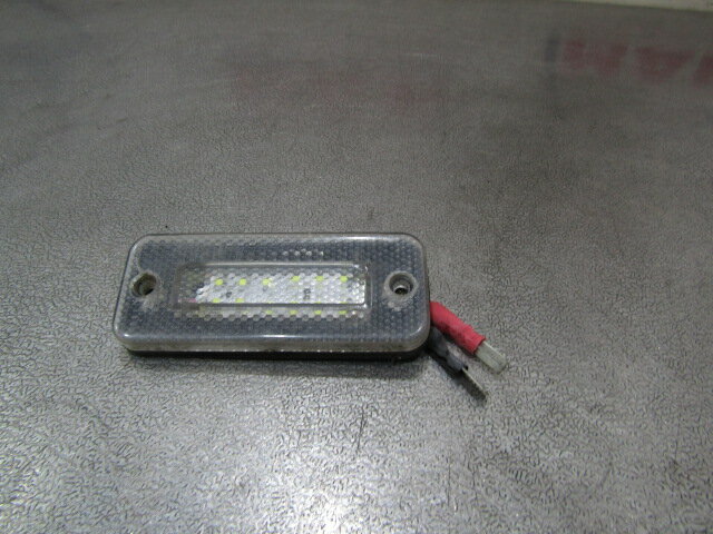 Фонарь габаритный на крышу Mercedes Actros, есть повреждение