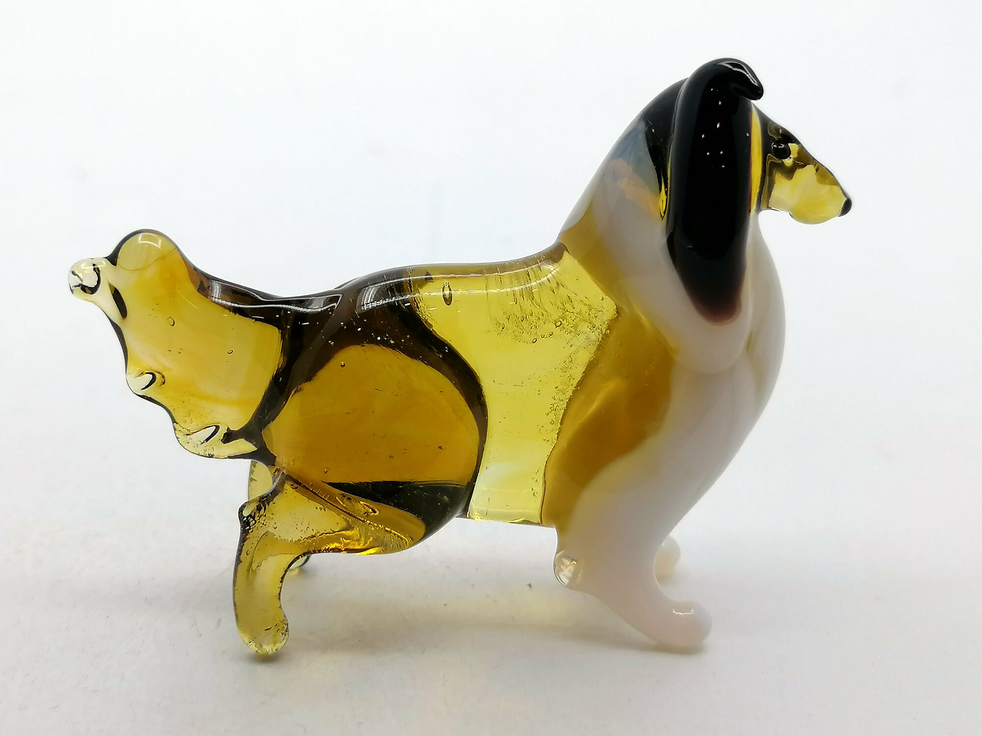 Фигурка из стекла "Собака"