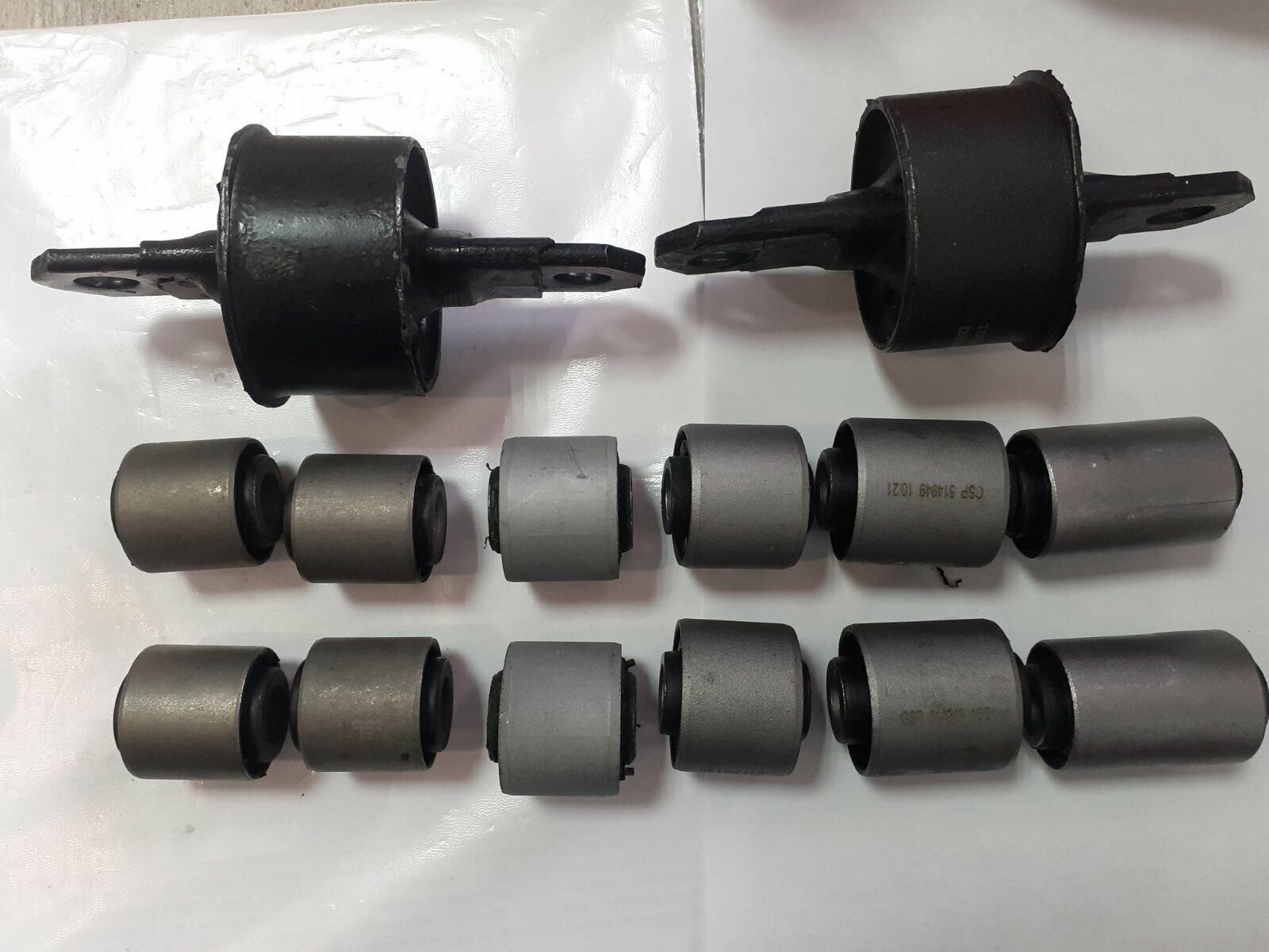 Все сайлентблоки задней подвески форд фокус 1 2 3 мазда 3 ford mazda 14 штук