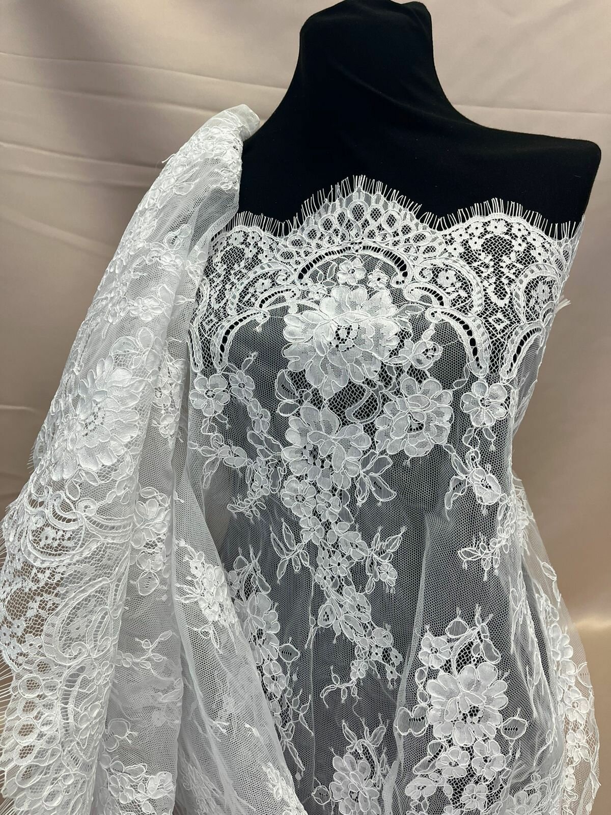 Кружево Кордовое нарядное отрез