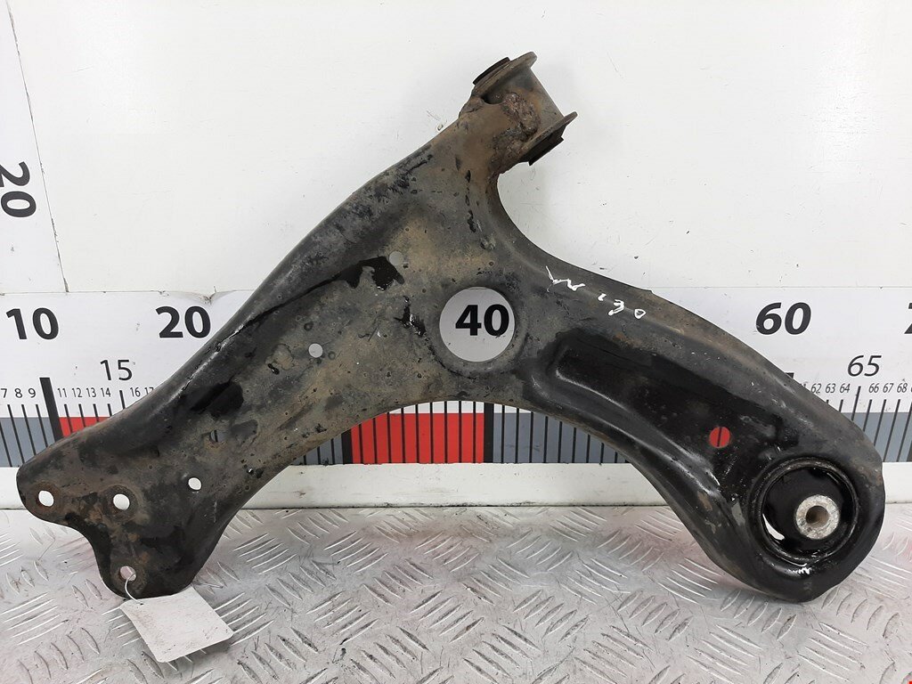 Рычаг передний левый Skoda Rapid 1 6R0407151F арт. 1813716