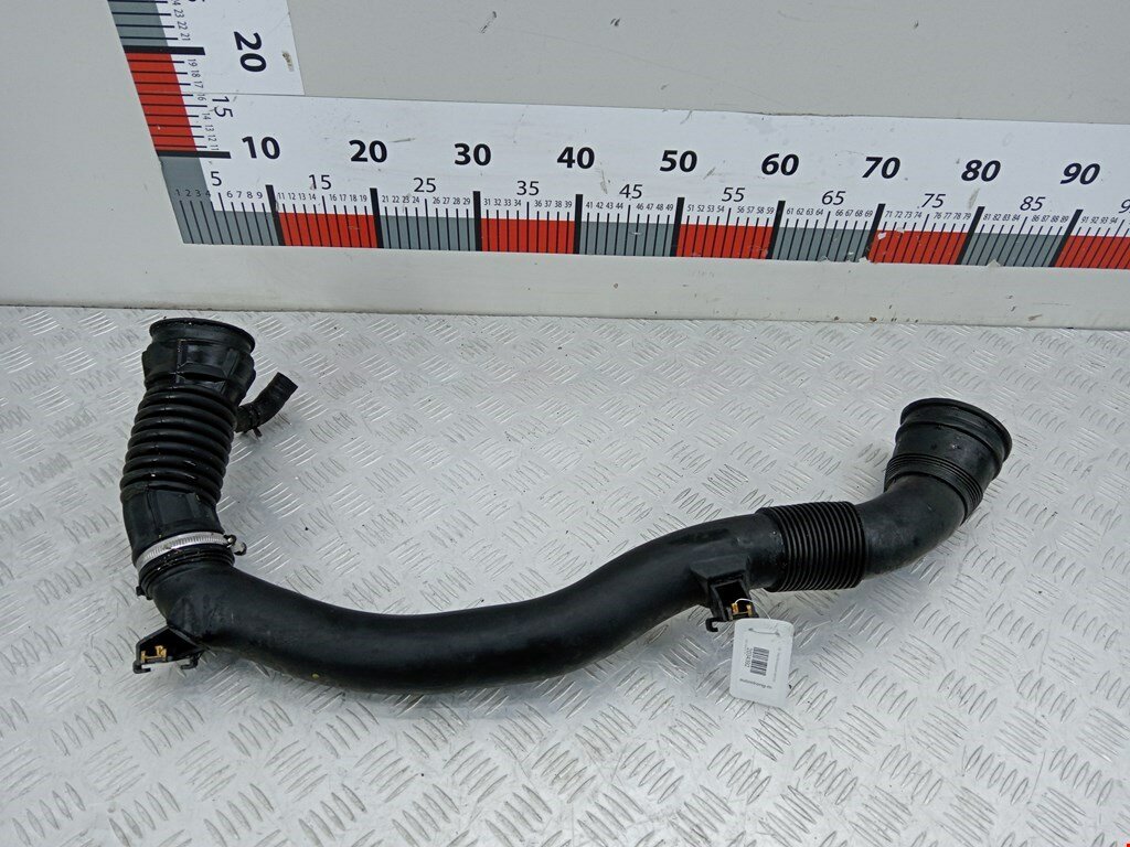 Патрубок воздушного фильтра (гофра инжектора) Opel Vectra C 55353936 арт. 2034392