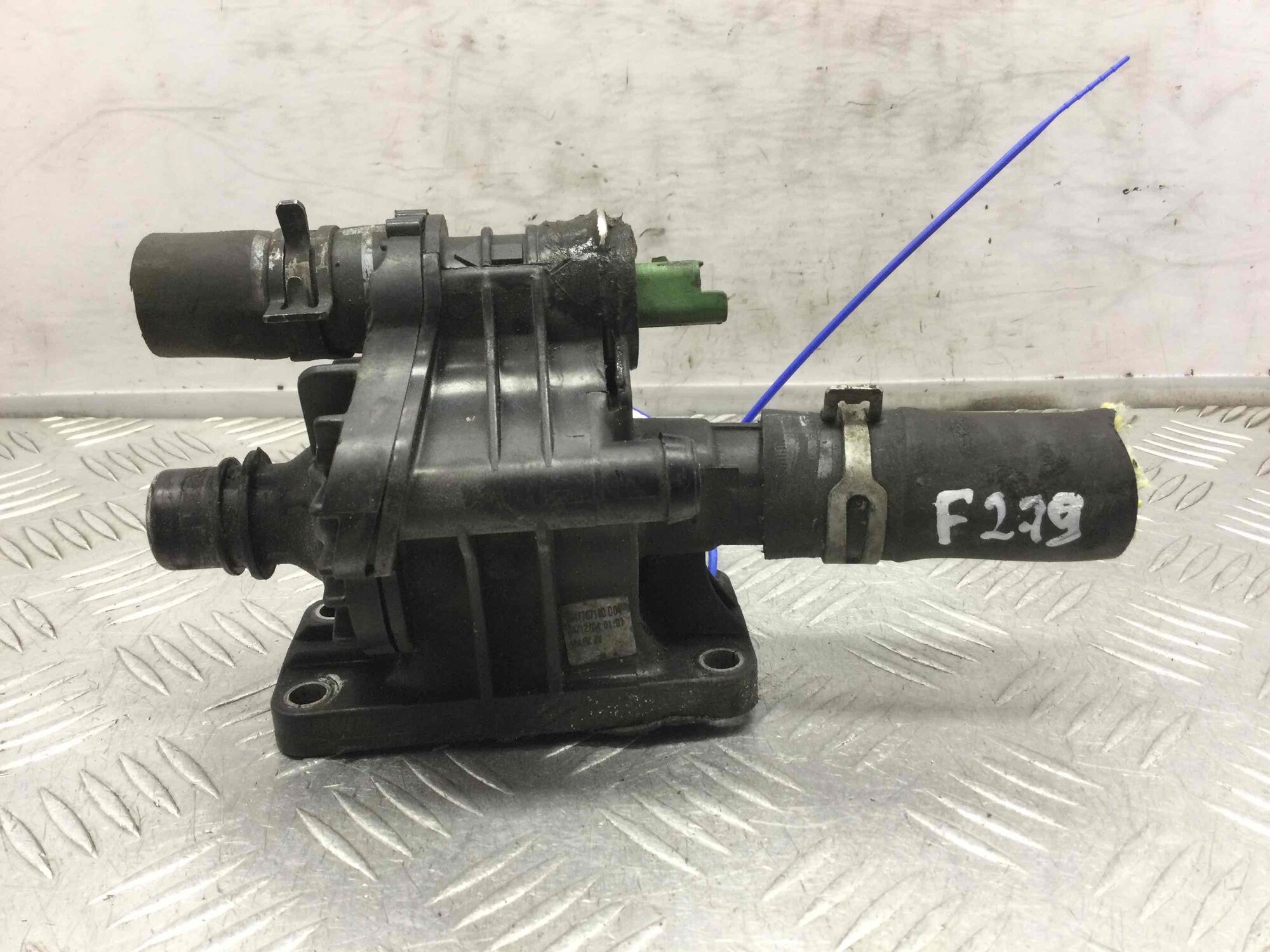 Б/У Корпус термостата Citroen Berlingo 1 поколение [рестайлинг] (2002-2008) 2004 г.