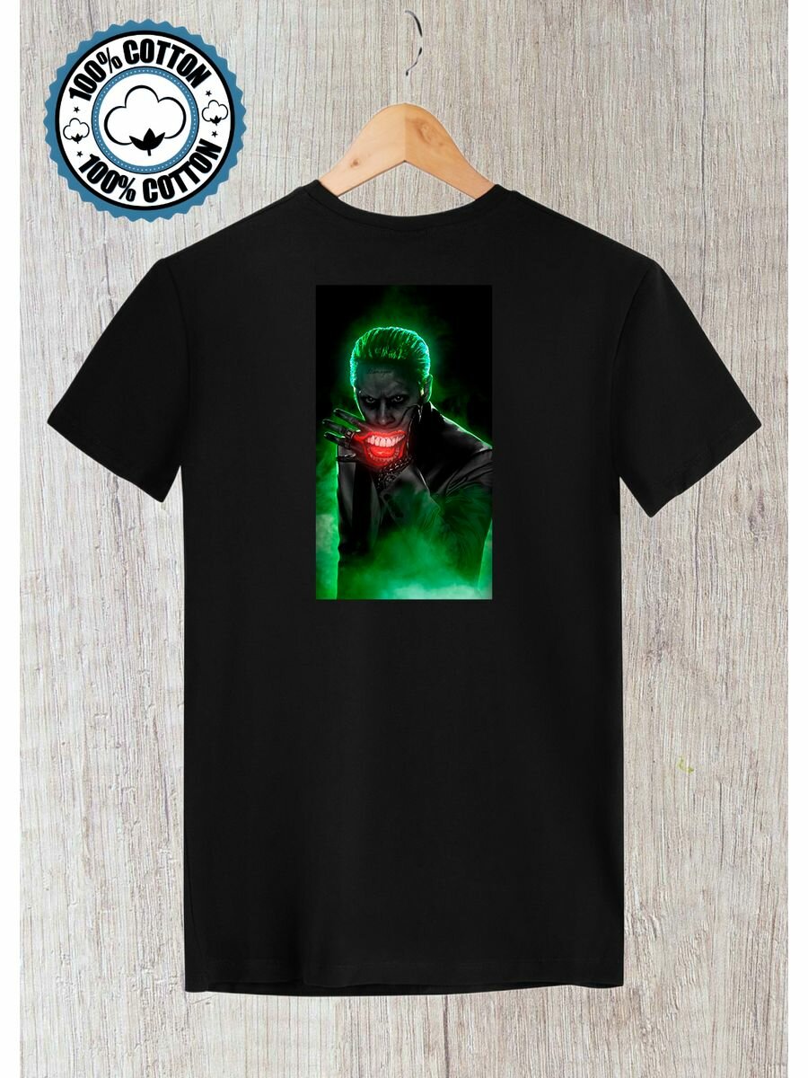 Футболка джокер на зелёном фоне с губами