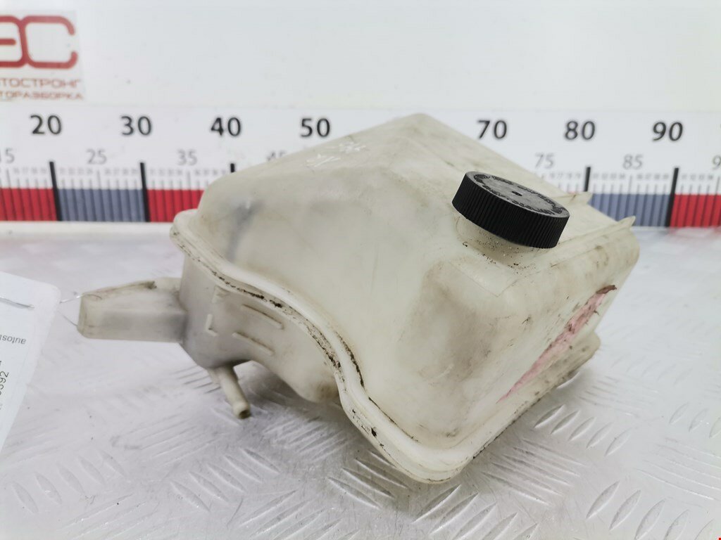 Бачок расширительный Mazda 5 CR LFB715350C арт. 1699392