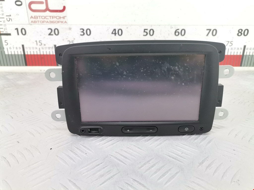 Магнитола Renault Logan 2 281156224R арт. 1634465