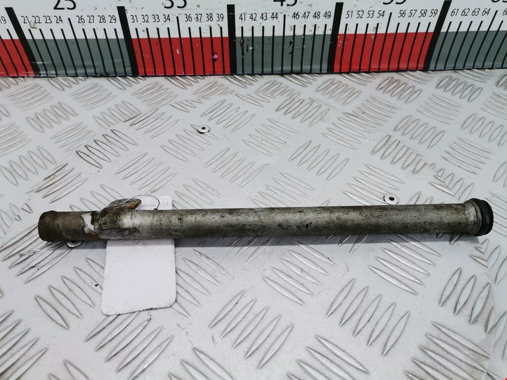 Патрубок охлаждения Mazda Xedos6 арт. 1868094