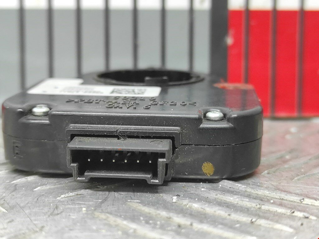 Датчик угла поворота рулевого колеса Chevrolet Cruze 2 (J300) 25849366 арт. 2100076