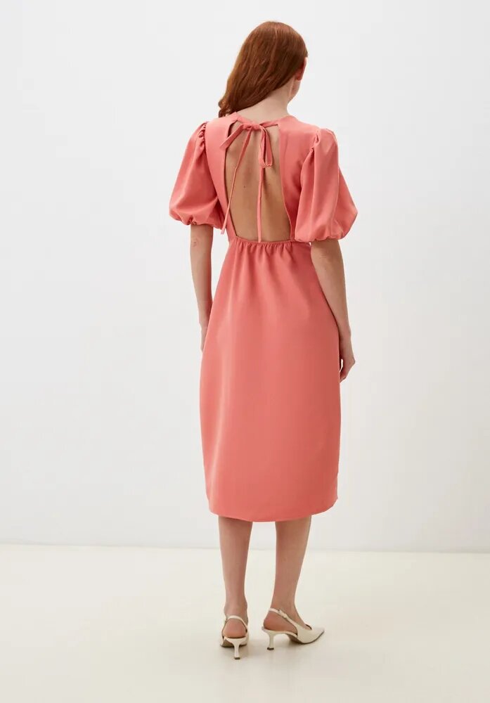 Платье С открытой спиной