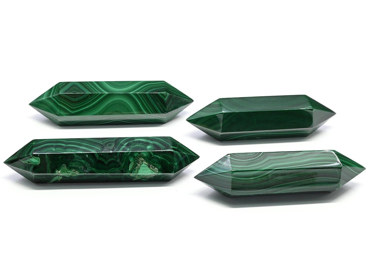 Кристалл из малахита двухсоронний 70*18*14мм, 40-49г .