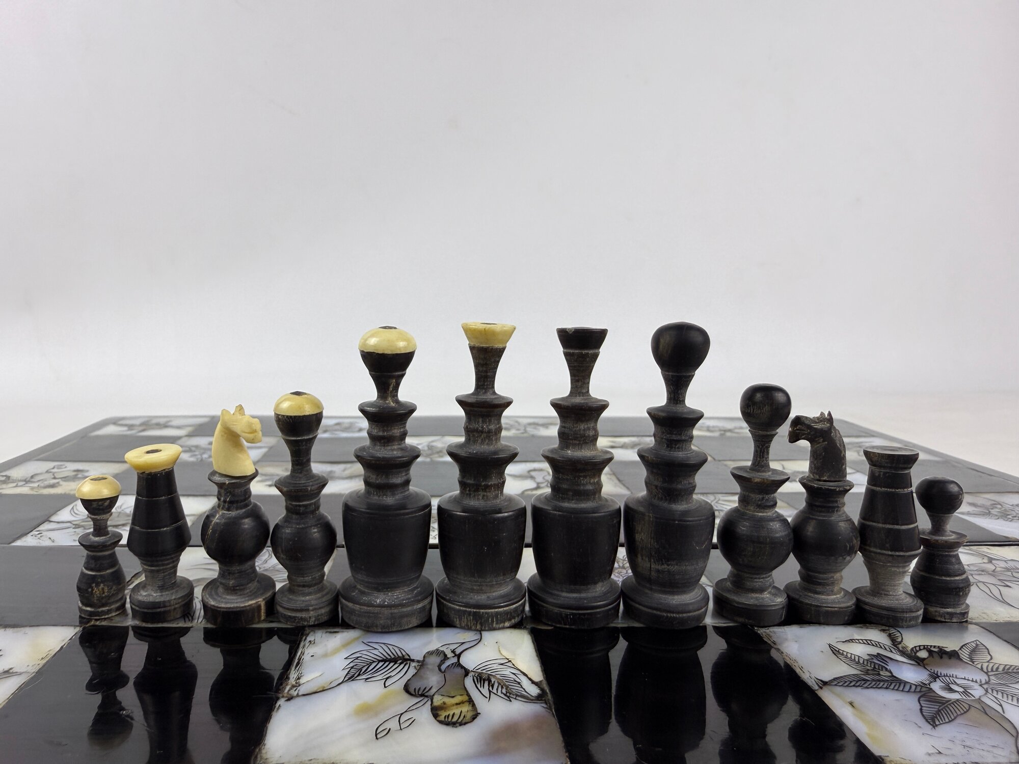 Шахматы середины 20-ого века. Азия. Рог Буйвола