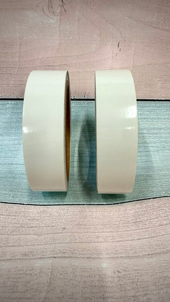 Фотолюминесцентная клейкая лента , белого цвета, размер 50мм*6м