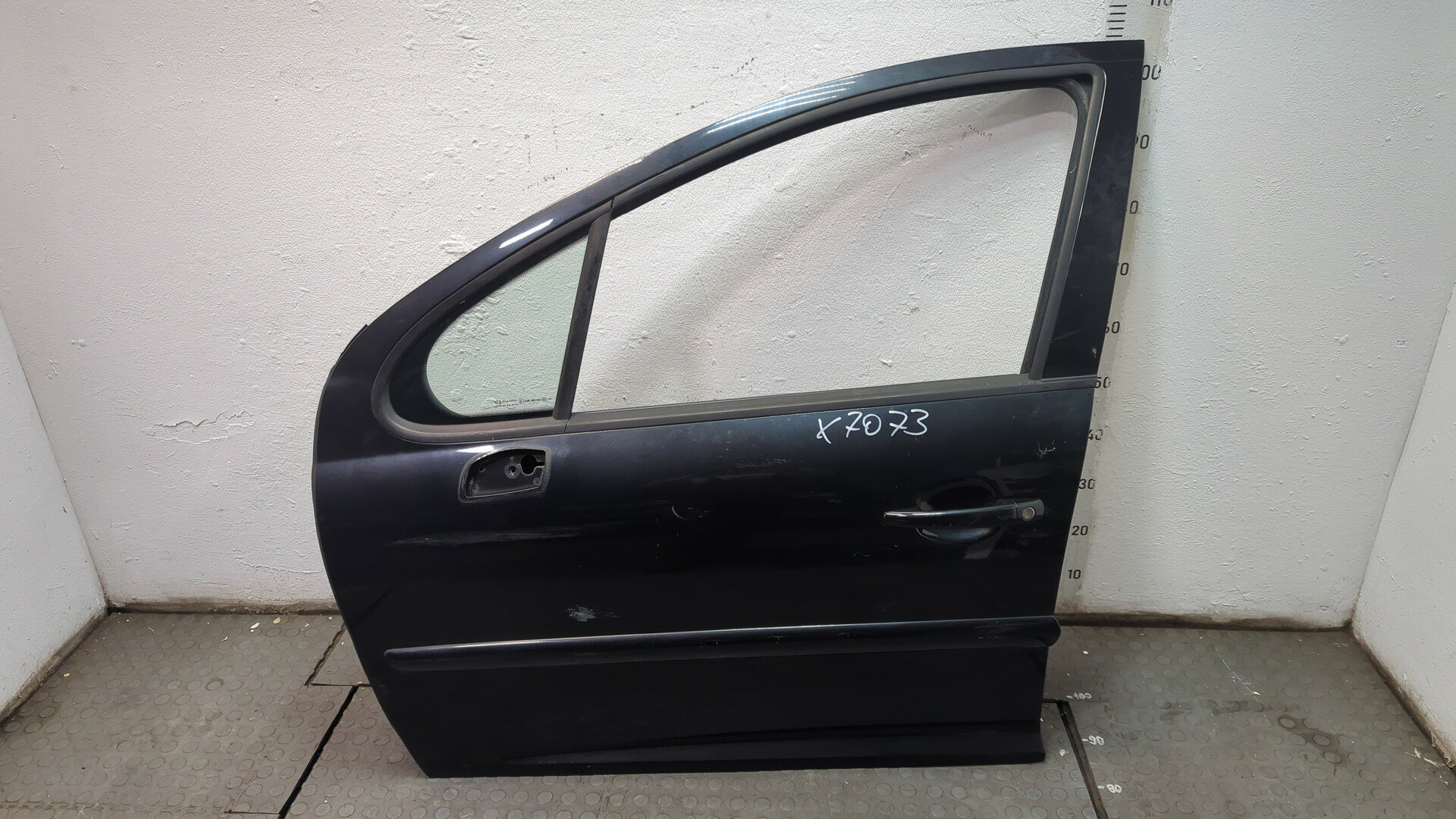 Дверь боковая (легковая) левая передняя Peugeot 207 Б/У