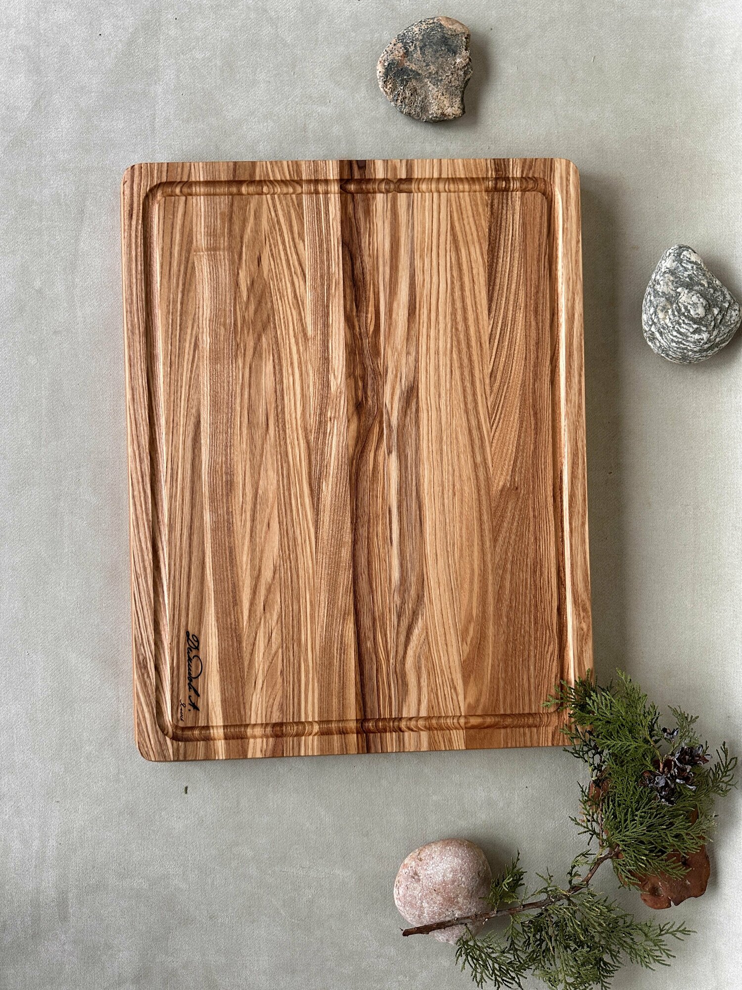 Разделочная доска мастершеф средняя 45*35 (см), ясень сердцевина