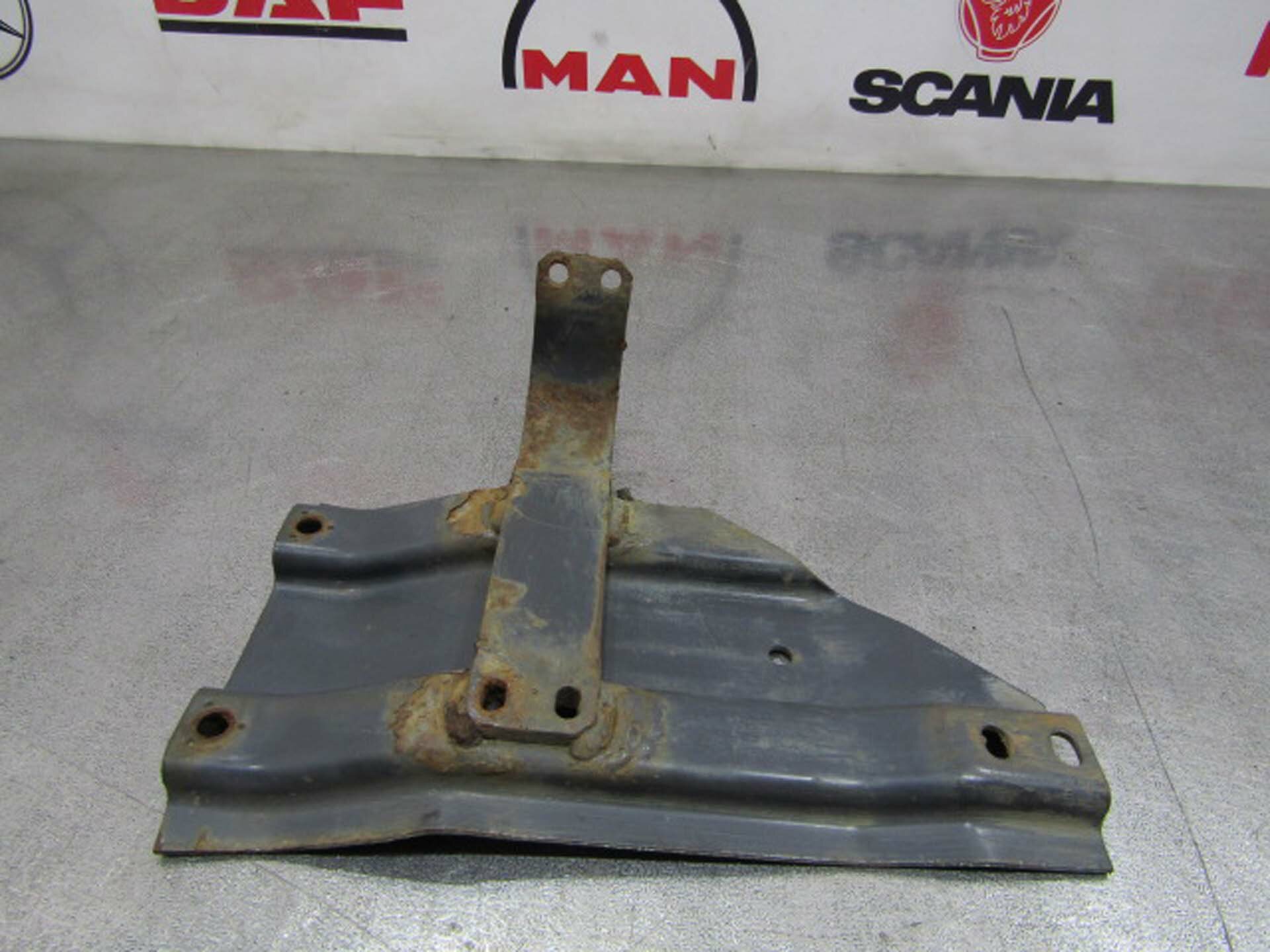 Кронштейн бокового спойлера левый Scania R, P, G