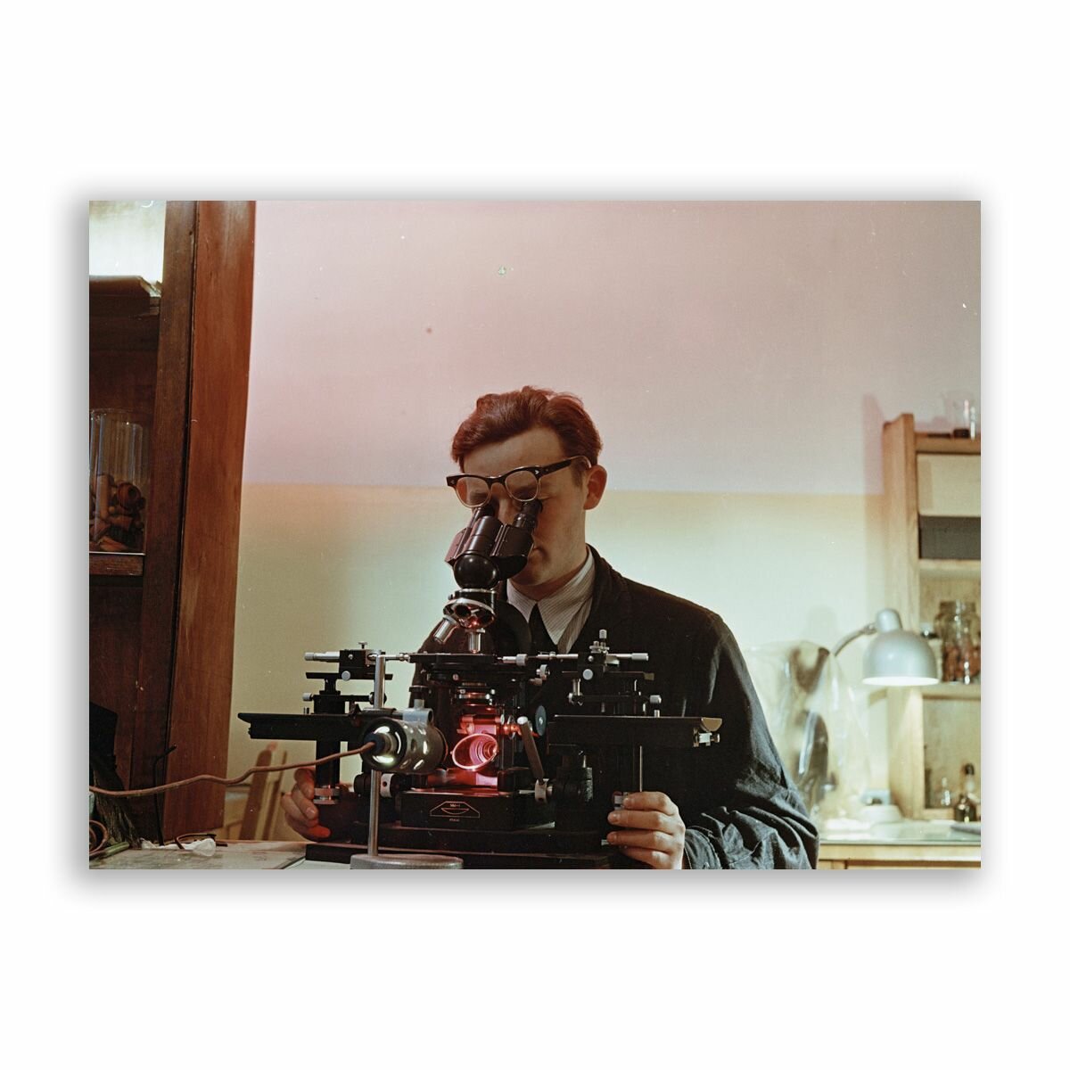 Советский постер, плакат на бумаге / Советские рабочие / Размер 40 x 53 см