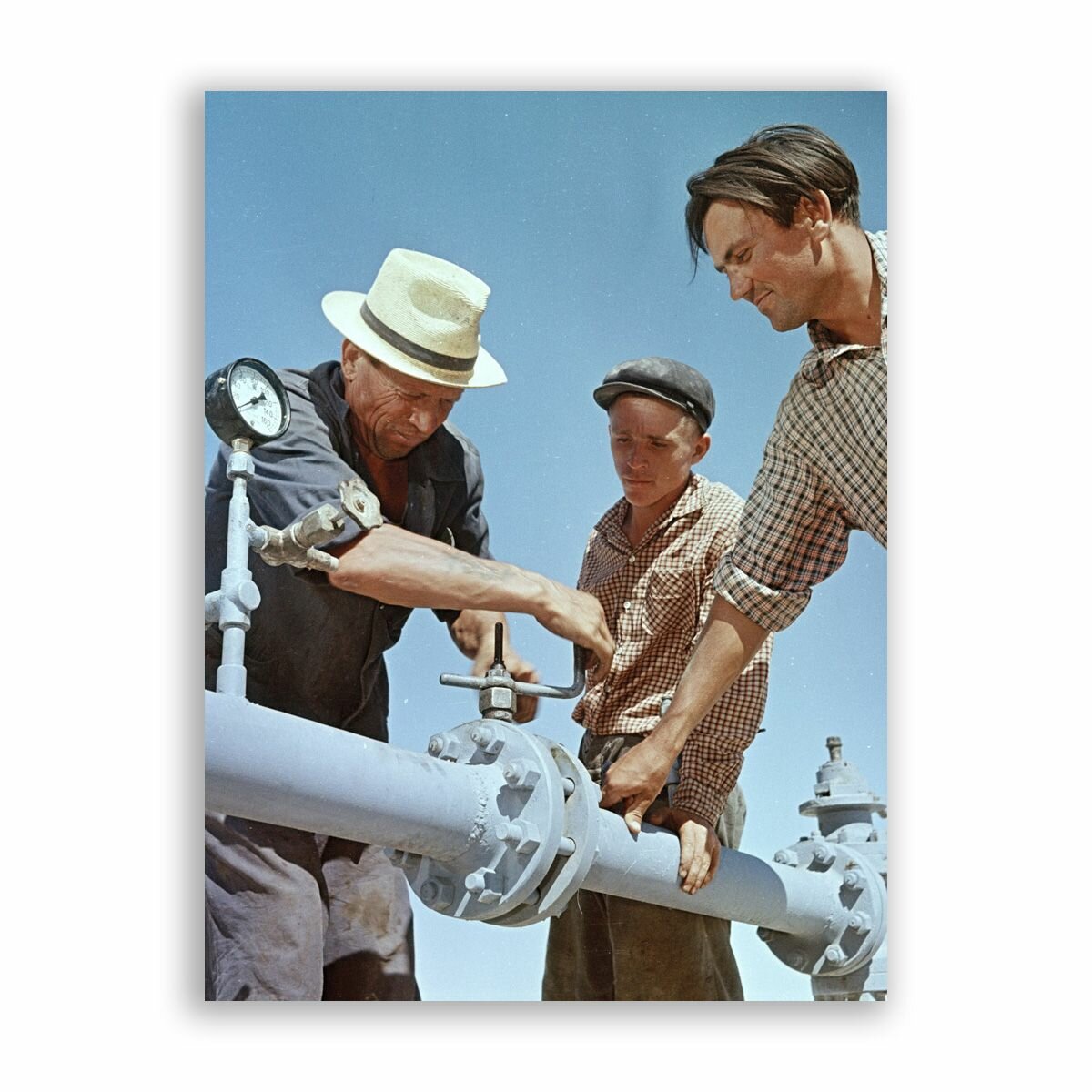 Советский постер, плакат на бумаге / Советские рабочие / Размер 40 x 53 см