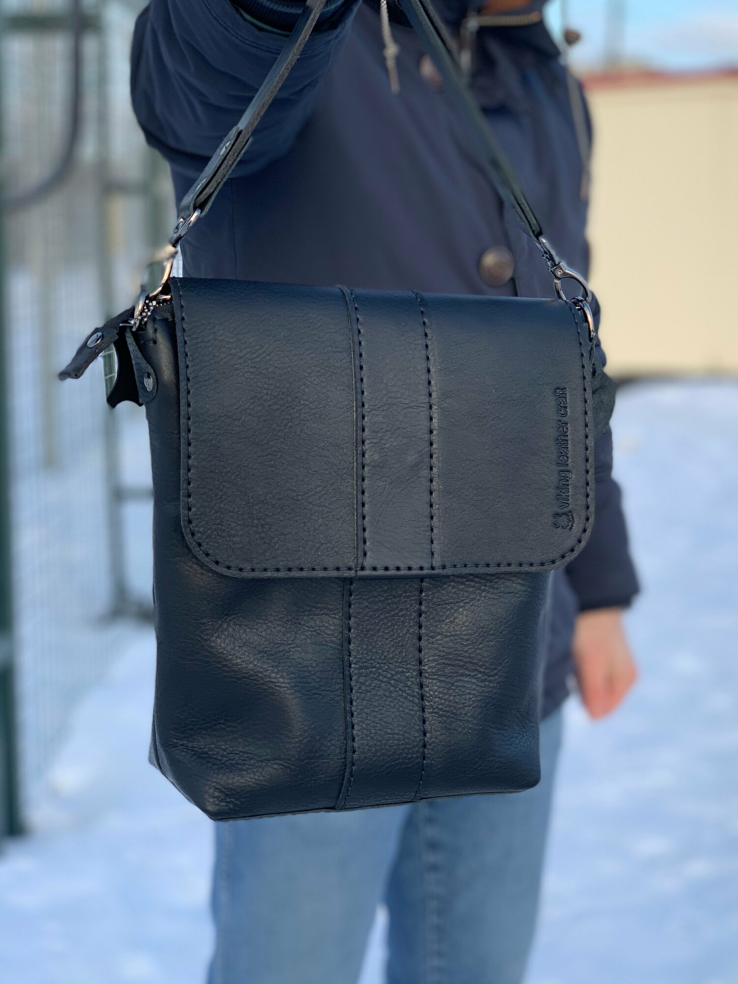 Сумка мессенджер viking leather craft Total Black