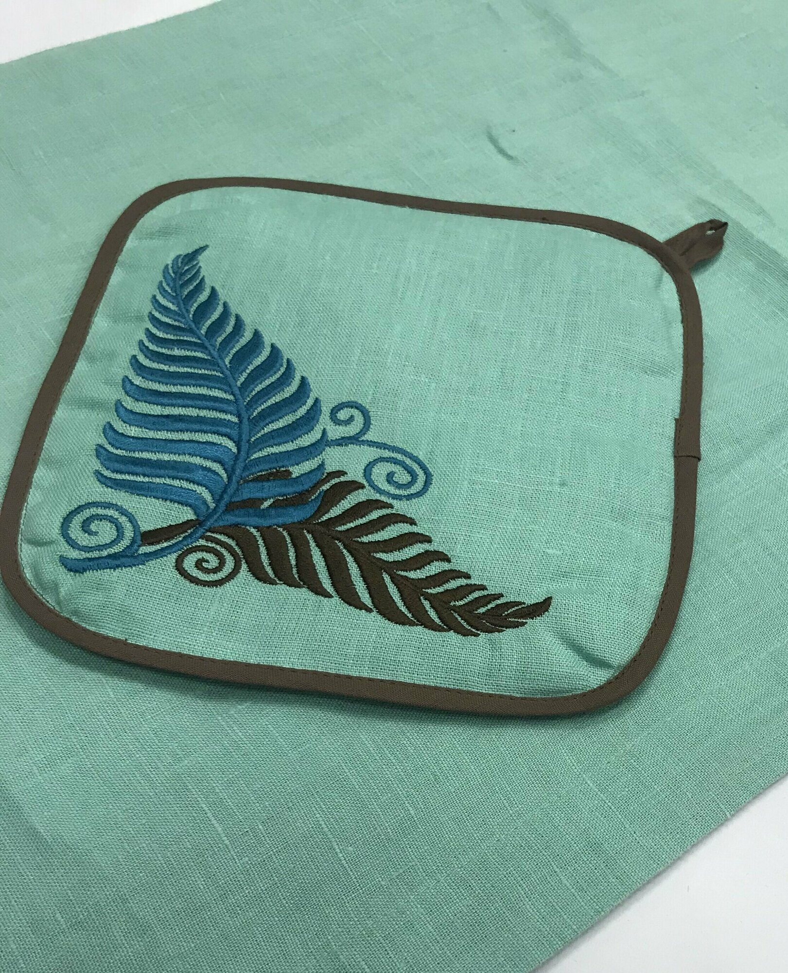 Прихватка "Студия Ателье Натальи Федотовой", 100 % лён, мятно-бирюзовая, 20x20 см