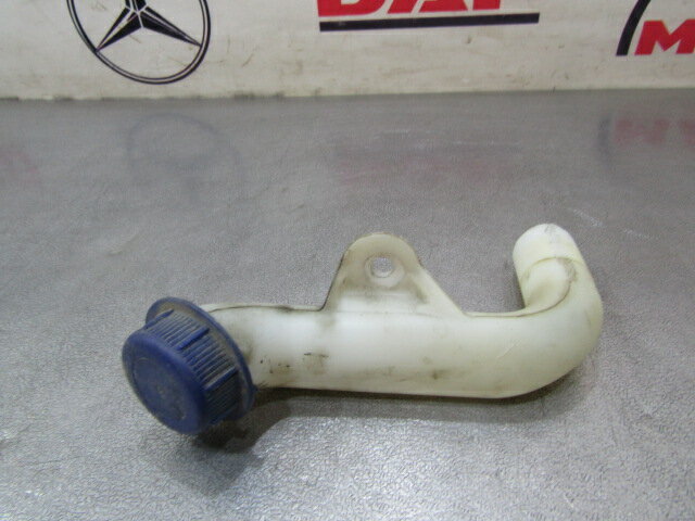 Горловина бачка стеклоомывателя Mercedes Actros