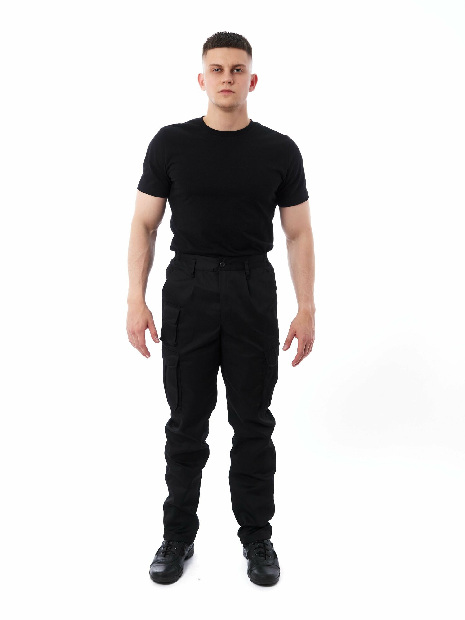 Брюки спортивные