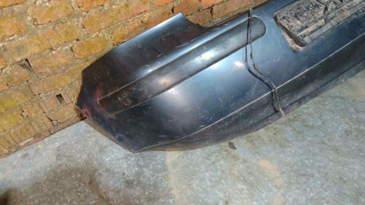 Бампер задний Volkswagen Golf 4 (1997 - 2006) 1J6807421D